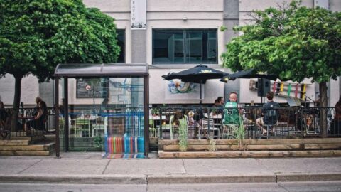 10 Best NYC Coffee Shops with Outdoor Seating + Free Wi-Fi